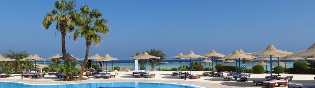 Year-End Strategies to Earn Top-Tier Hotel Elite Status