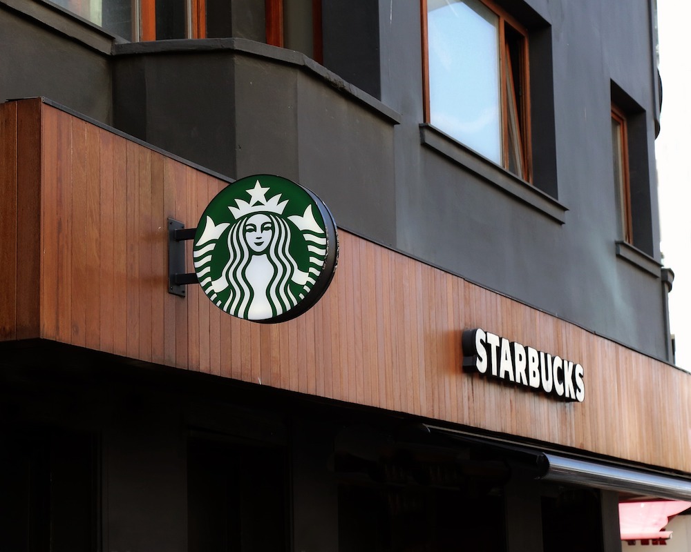 Starbucks and Delta Partnership: Earn Bonus Stars and SkyMiles