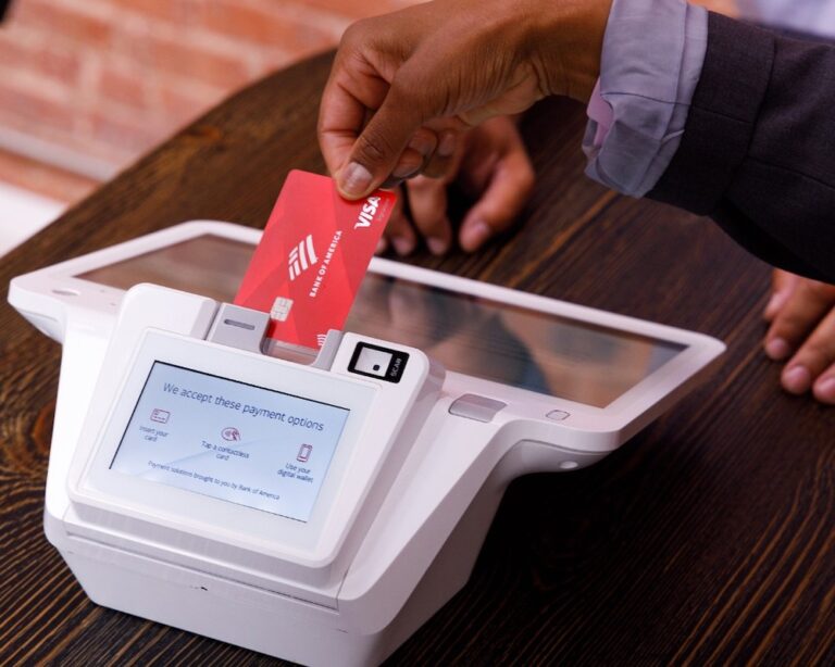 How to Redeem Cash Back From Bank of America Credit Cards