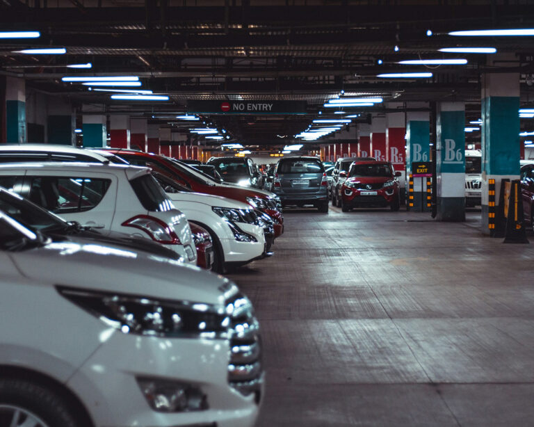 Dollar Rent a Car Guide: How To Earn and Redeem Rewards