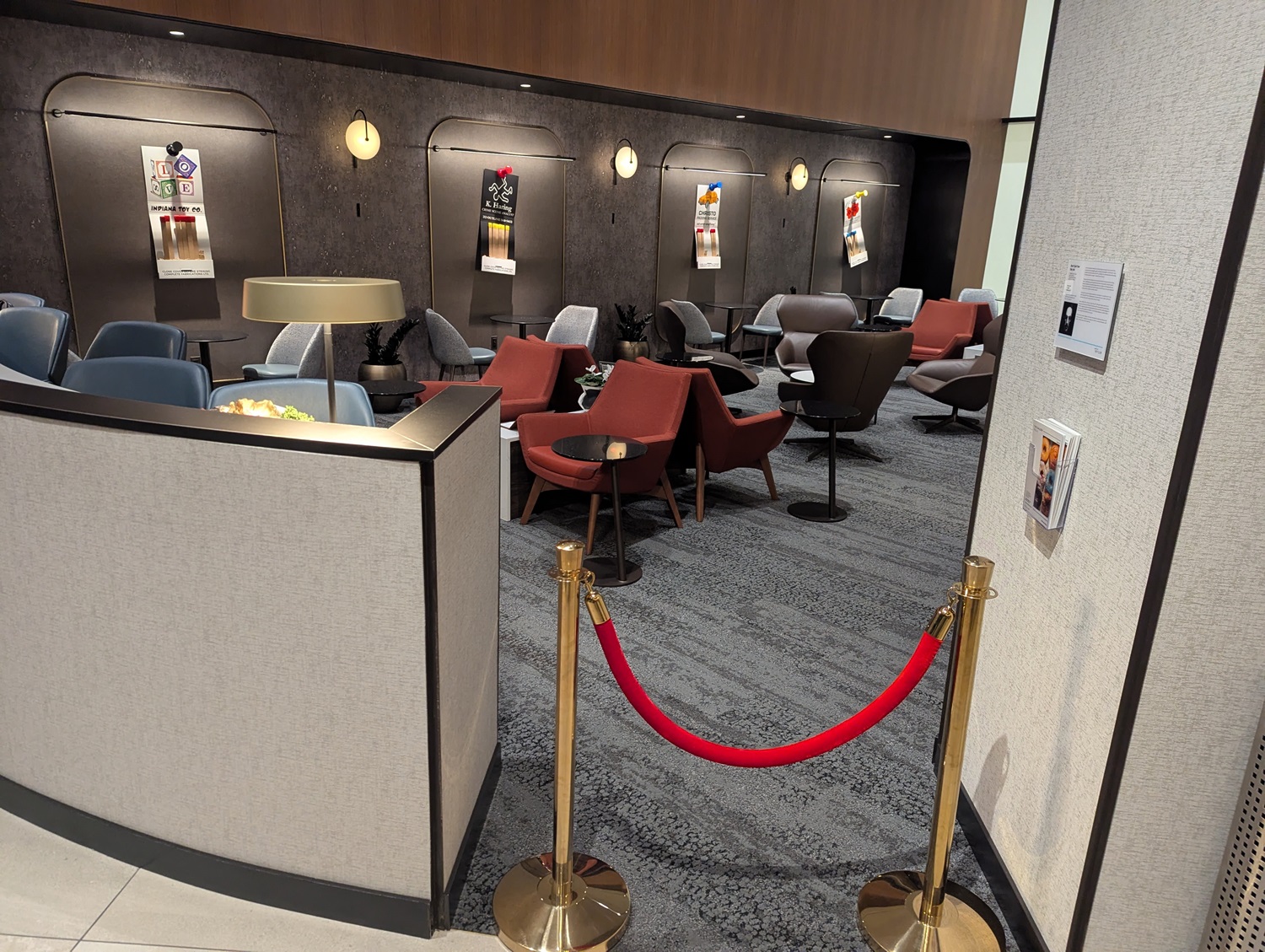 Delta One Lounge Boston: A Luxury Restaurant in Boston Airport
