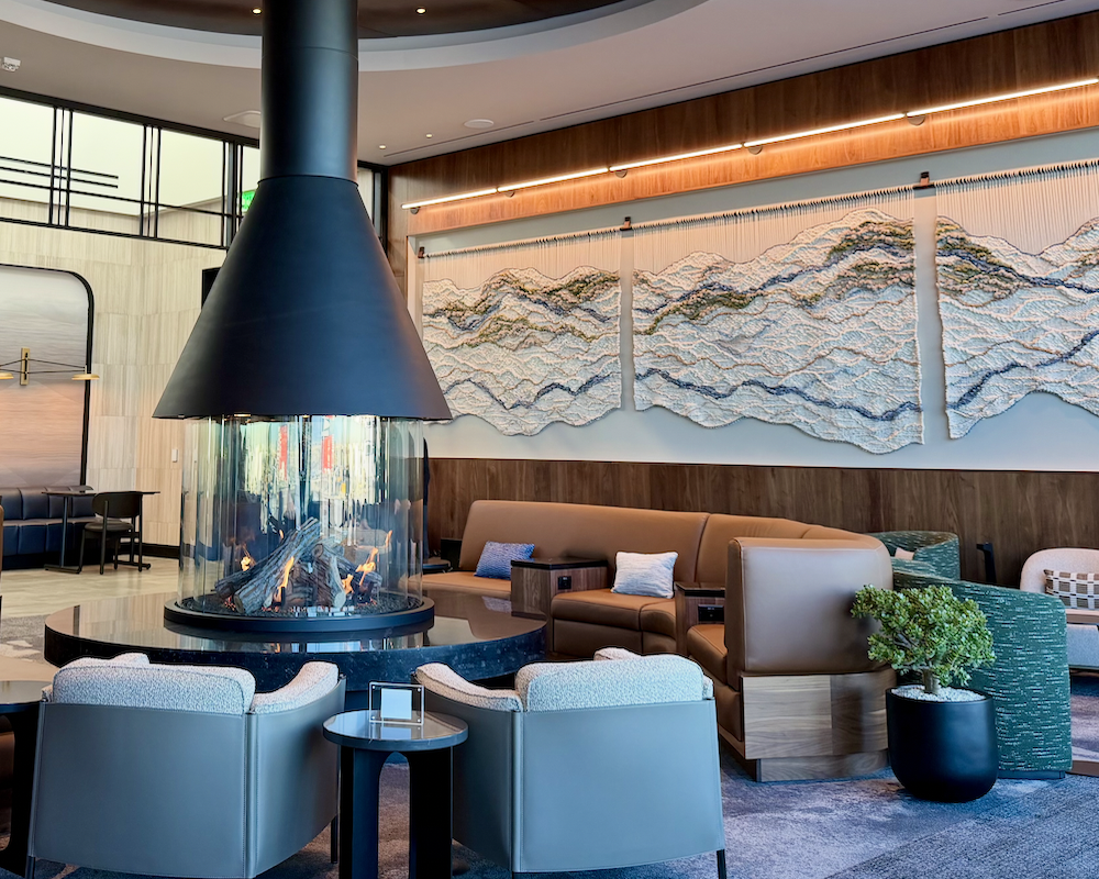 Amex Centurion Lounge Guest Policy: How to Get Free Guests